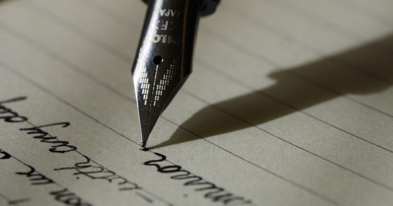 Common App Essay Guide 2026-27: All 7 Prompts
